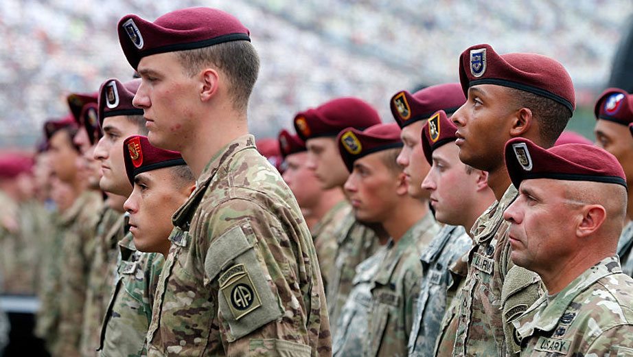 Coca-Cola 600 pre-race show is huge salute to military