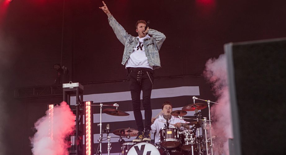 Machine Gun Kelly to perform at Monster Energy All-Star Race