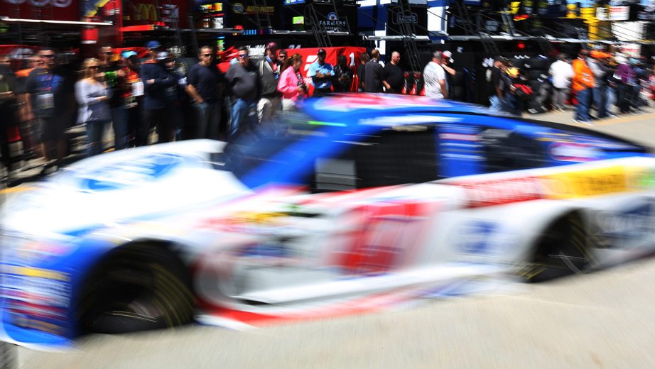 JTG Daugherty Racing, Dell partner together - Official Site Of NASCAR