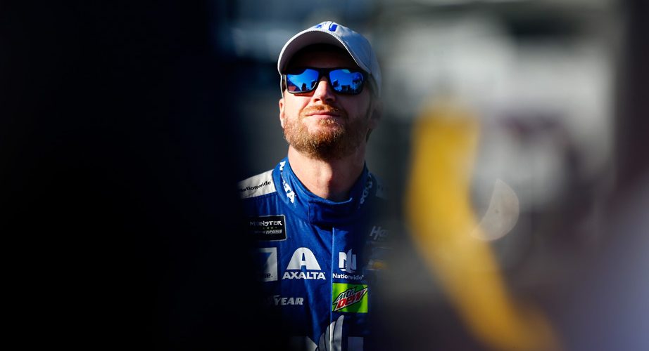 Dale Jr. jumps back into familiar surroundings with plenty of speed ...