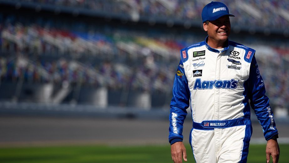 Waltrip wrestles with emotions as he preps for his last Daytona 500 ...