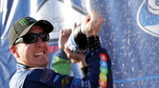 Kyle Busch makes it officially a three-way race in Monster Energy Series