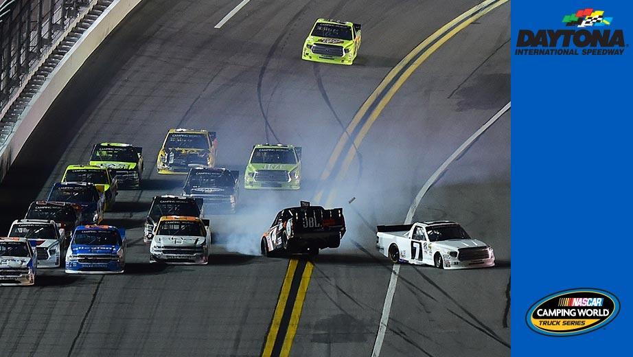 Bell, Moffitt get loose after contact from Gallagher - Official Site Of ...