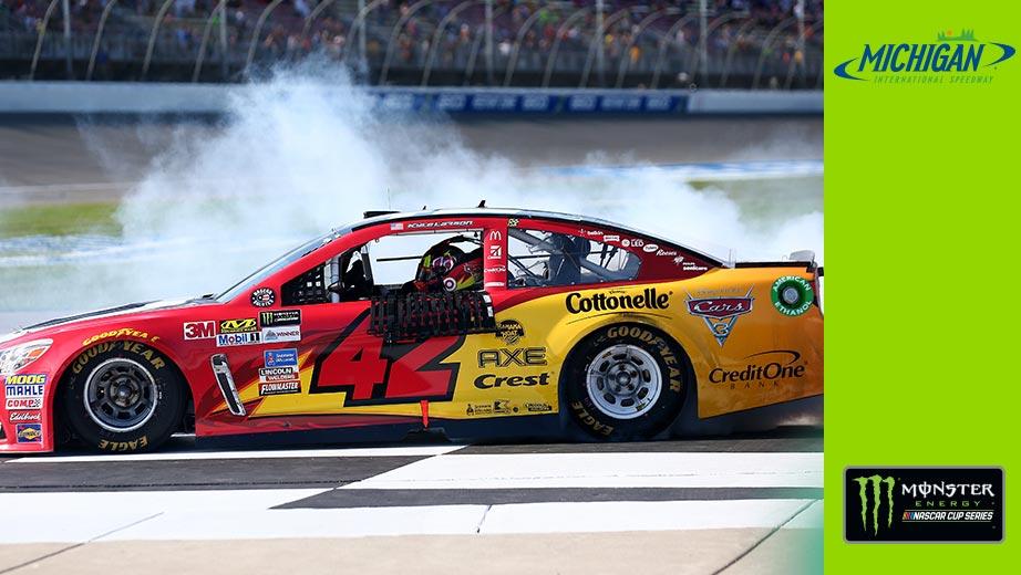 Larson goes into Victory Lane for unique burnout | Official Site Of NASCAR