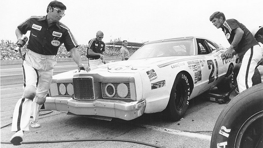 Ingersoll Rand NASCAR: Throwback makes a comeback