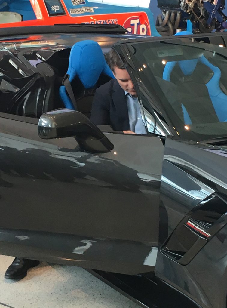 Jeff Gordon Corvette for Jeff Gordon Children's Foundation | NASCAR.com