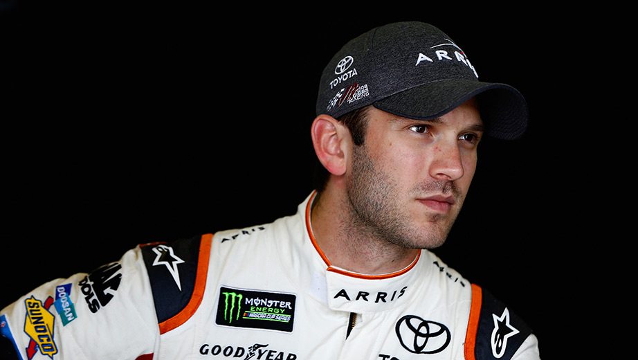 Daniel Suarez earns praise from Matt Kenseth, Hamlin | NASCAR.com