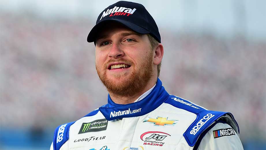 Chris Buescher standing tall at new JTG home | NASCAR.com