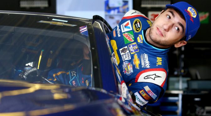 Elliott ranked on 50 most marketable athletes list - Official Site Of ...