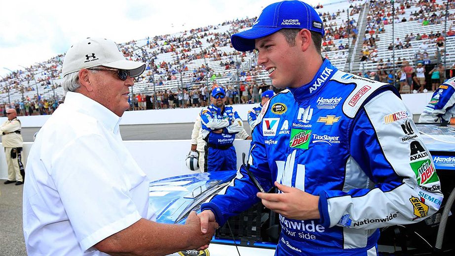 Bowman's ride in the No. 88, more New Hampshire photos | Official Site ...