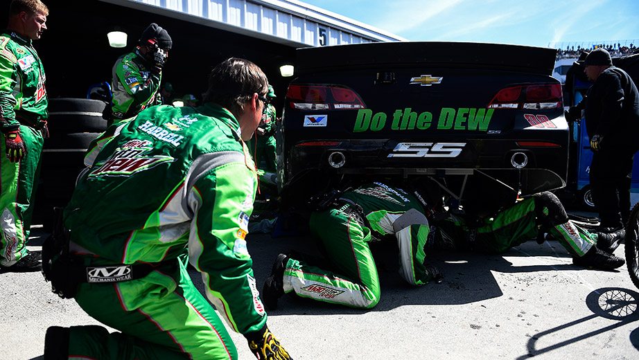 Dale Jr.: No. 88 keeps digging for points, win | Official Site Of NASCAR