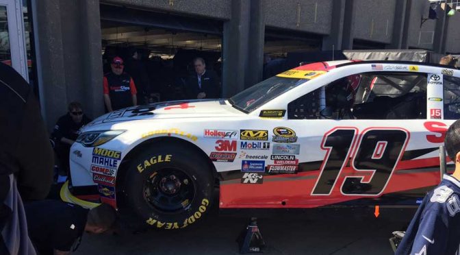 Joe Gibbs Racing Chase teams change splitters - Official Site Of NASCAR