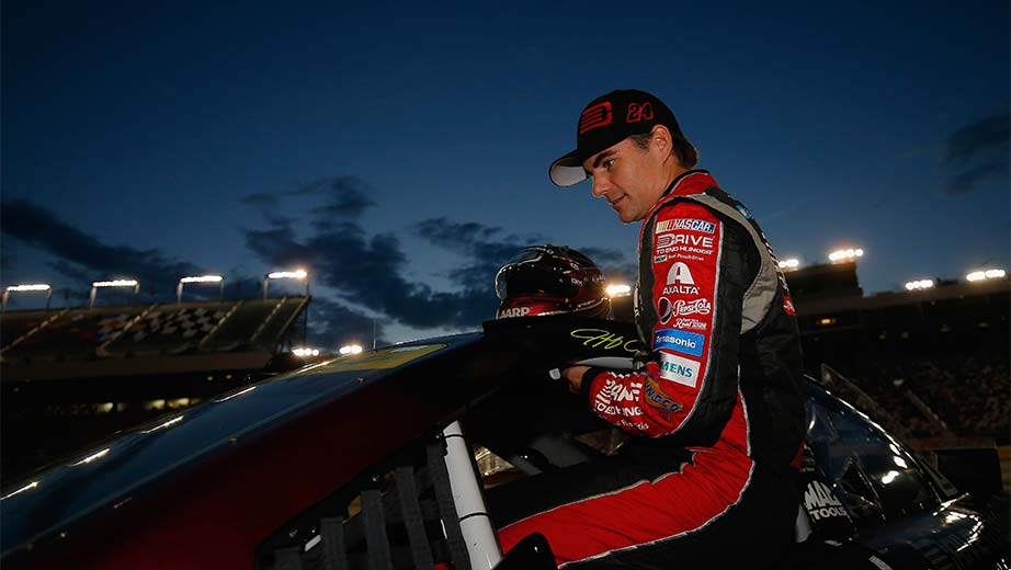 Gordon gets room to breathe post-Charlotte - Official Site Of NASCAR