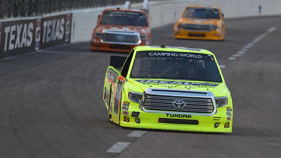 Matt Crafton dominates in Texas victory - Official Site Of NASCAR