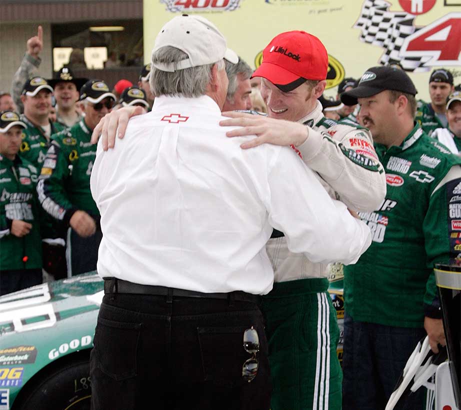 Forever family: Unbreakable bond between Hendrick, Junior | NASCAR.com