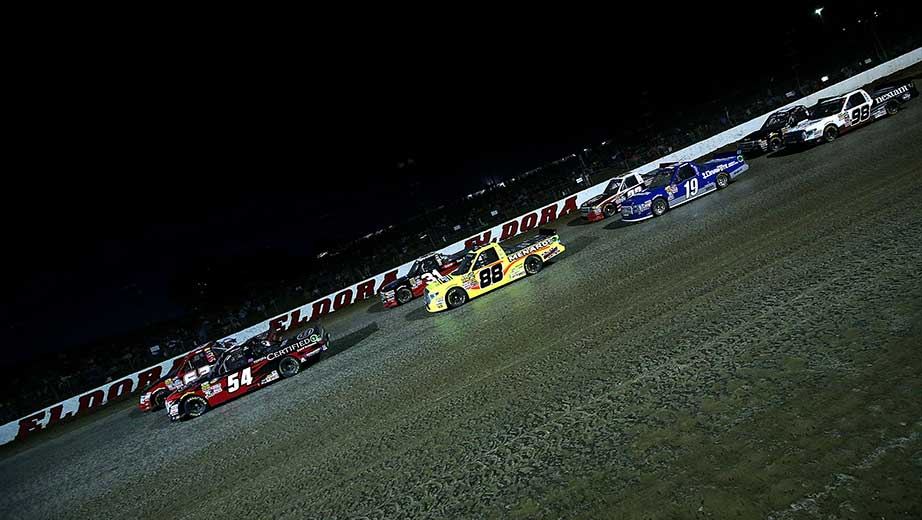 H2H: Should dirt track racing expand? - Official Site Of NASCAR