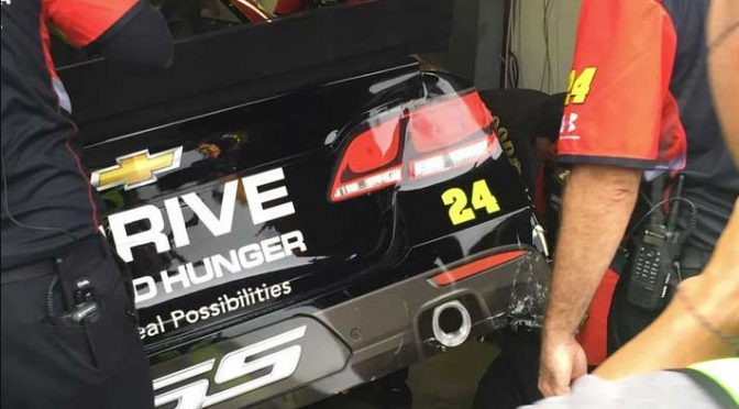 Bowyer, Gordon crunch in New Hampshire garage - Official Site Of NASCAR