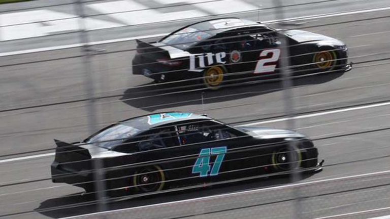 Teams hit track for first test of 2015 - Official Site Of NASCAR