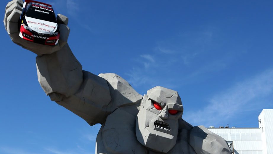 How to follow the action at Dover - Official Site Of NASCAR