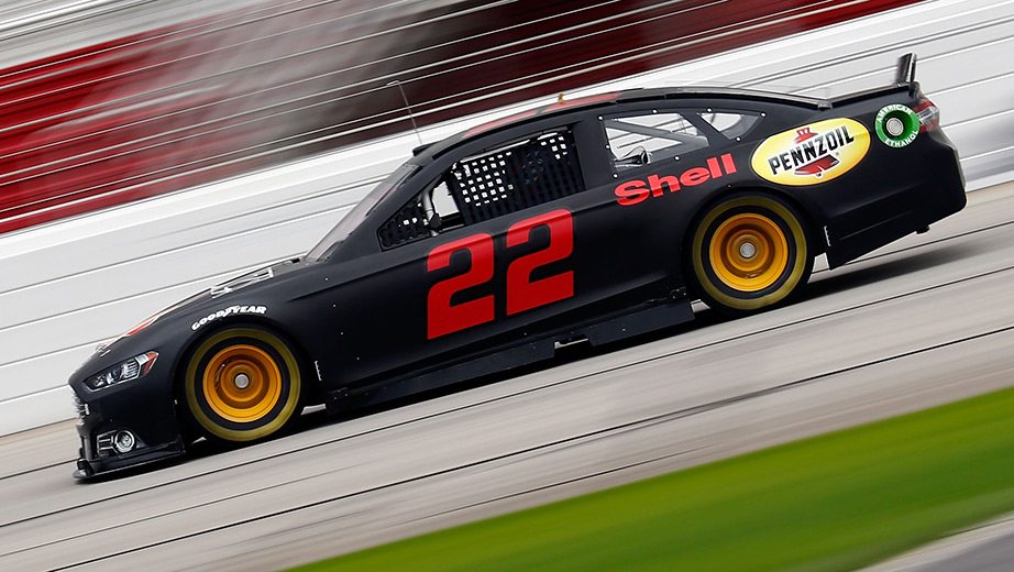 Drivers visit Atlanta to test '16 package - Official Site Of NASCAR