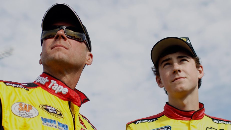 Dirt legend Blaney relishes 2013 return to Eldora - Official Site Of NASCAR