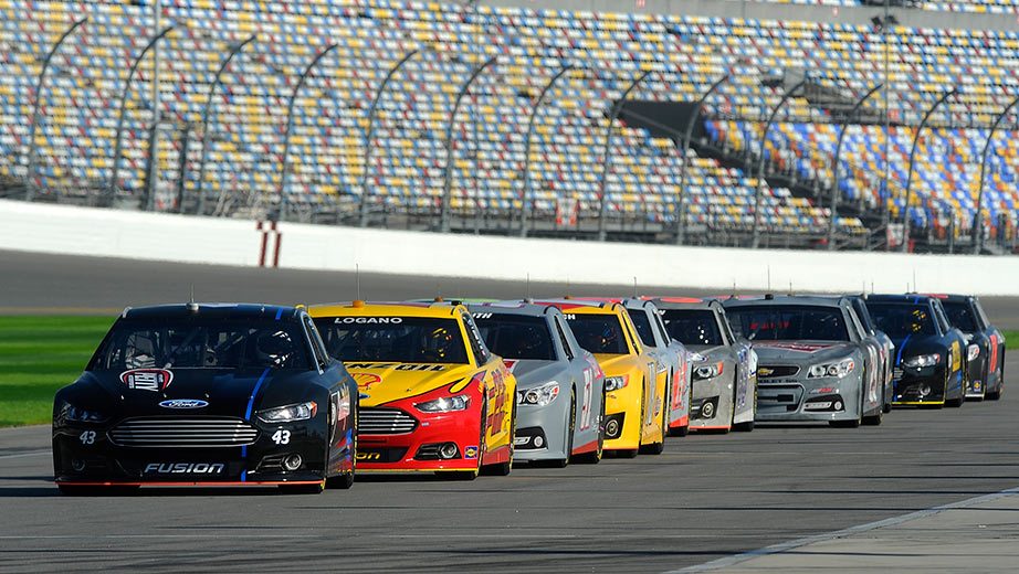 Gibbs drivers make speed statement in Daytona test - Official Site Of ...