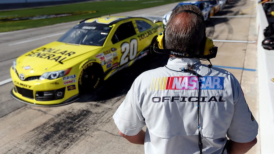 NASCAR previews pit road officiating innovation - Official Site Of NASCAR