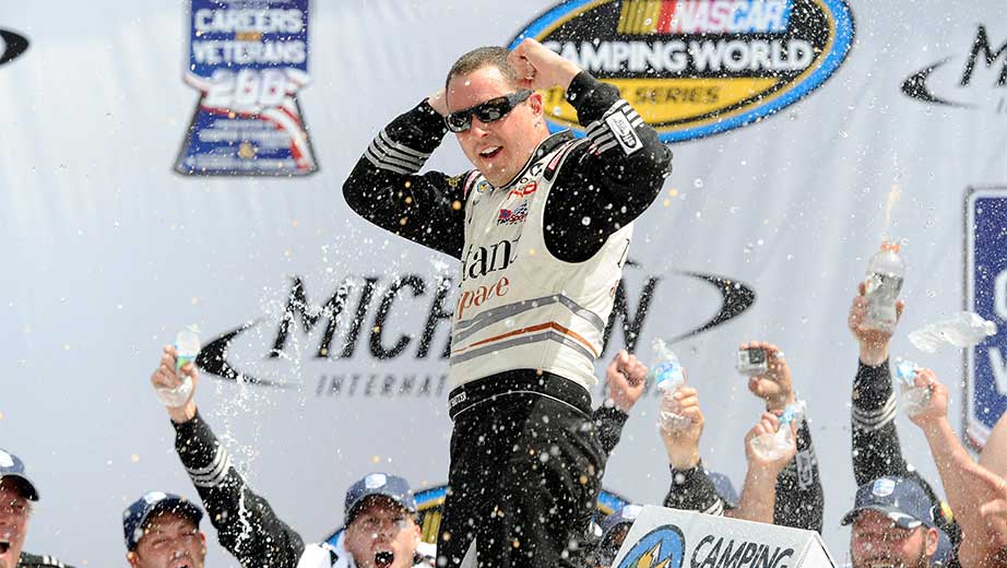 Sauter edges teammate for Michigan Truck win | Official Site Of NASCAR