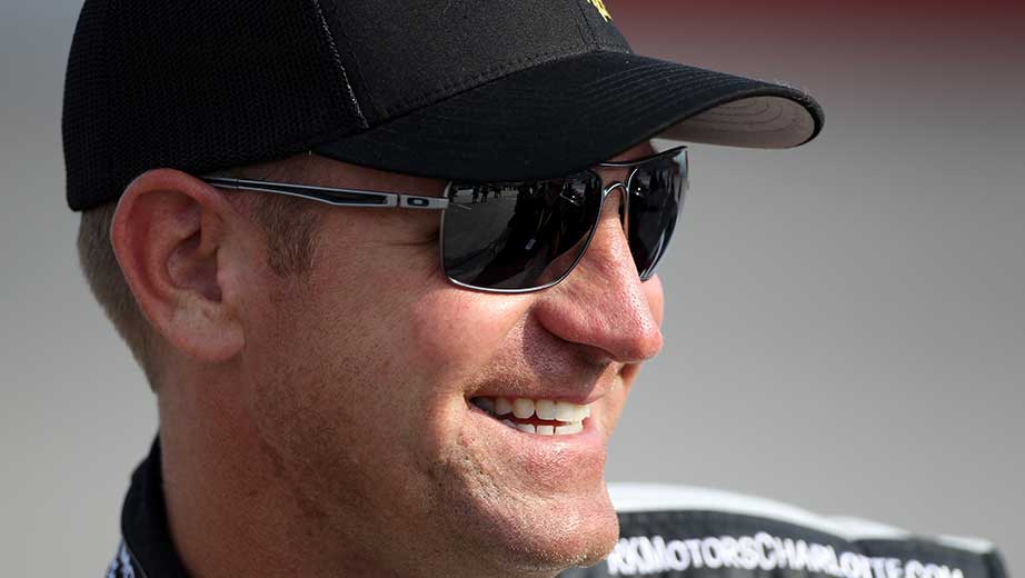 Miss Sprint Cup, Bowyer live chat at 4 p.m. ET - Official Site Of NASCAR