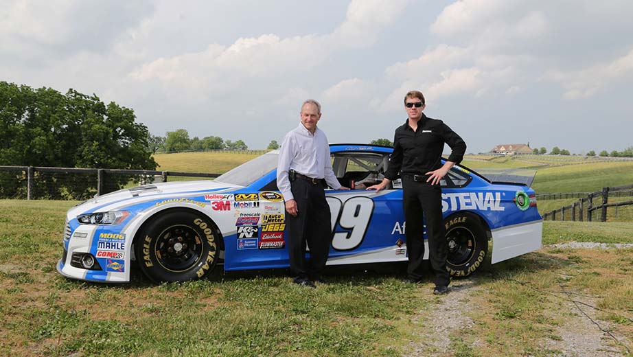 Edwards talks possible Triple Crown at Kentucky - Official Site Of NASCAR