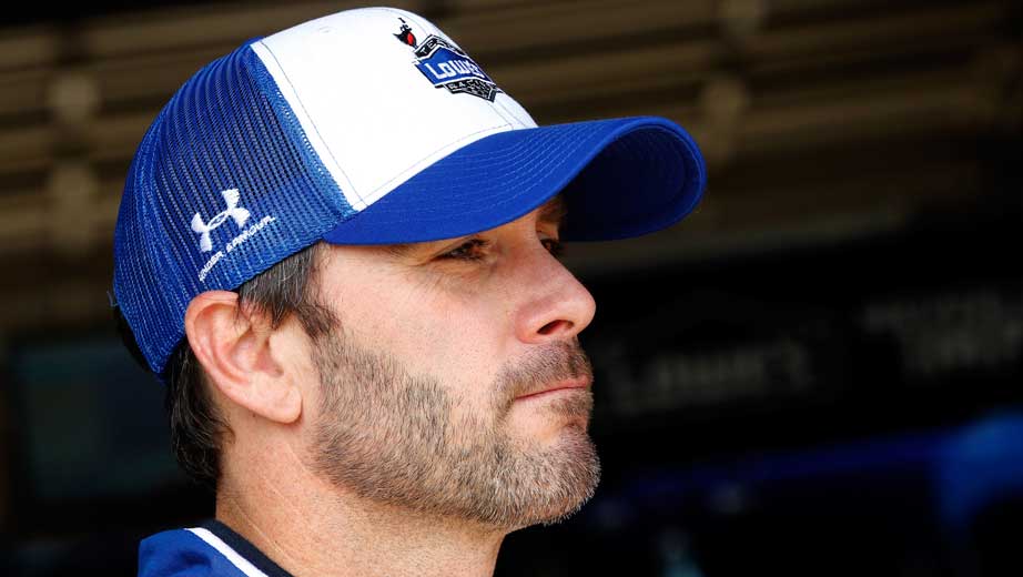 Johnson, Gordon know how to win at Martinsville - Official Site Of NASCAR