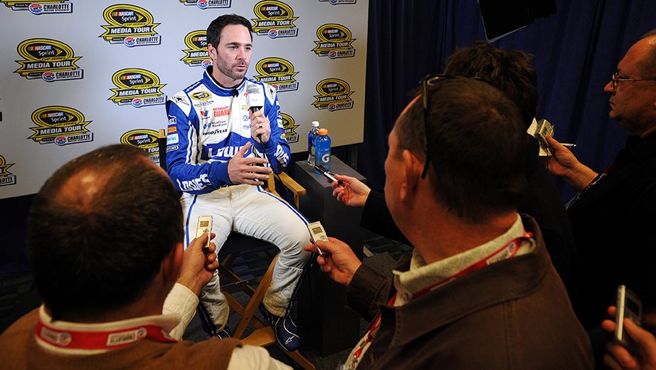 Johnson's #se7en hashtag carries special meaning - Official Site Of NASCAR