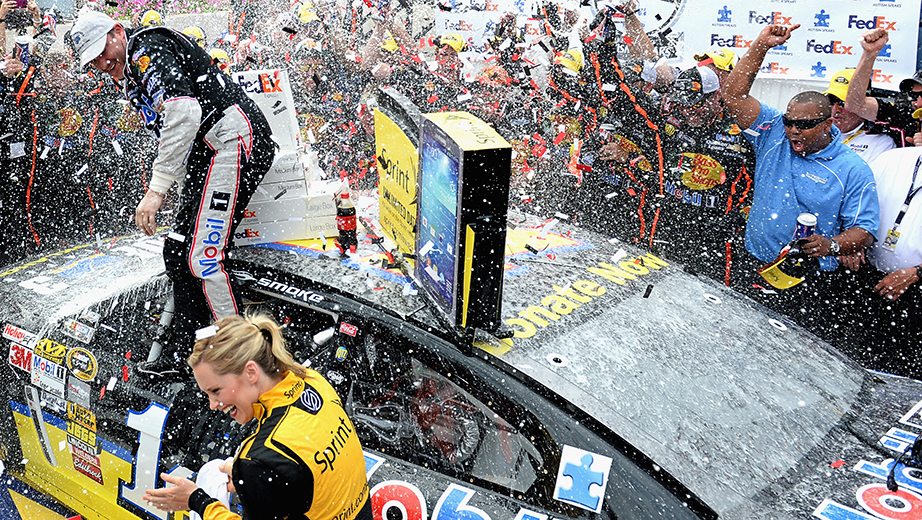 Power Rankings: Stewart uses win for big gains - Official Site Of NASCAR
