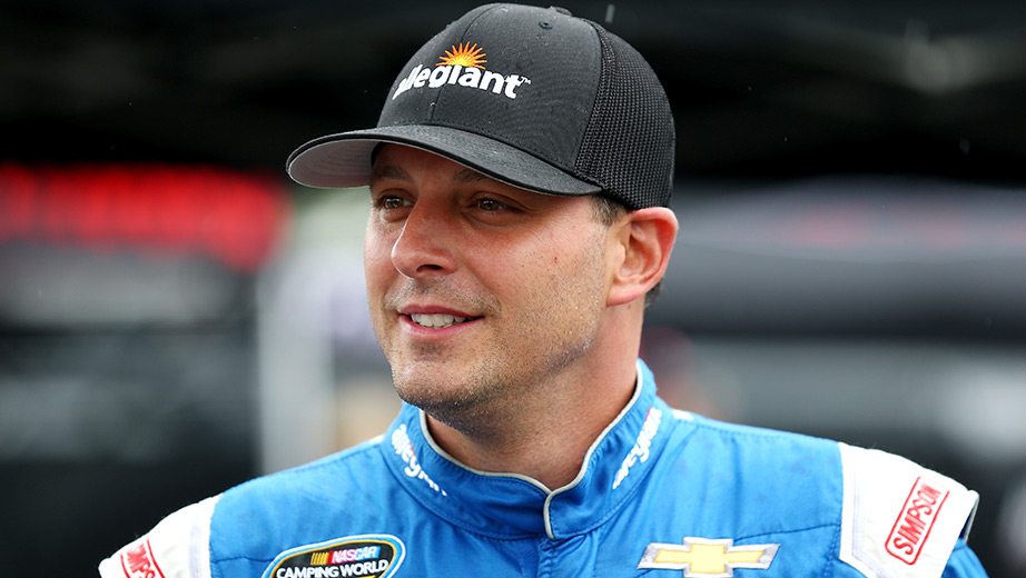 Johnny Sauter talks GMS extension, 2018 season | NASCAR.com