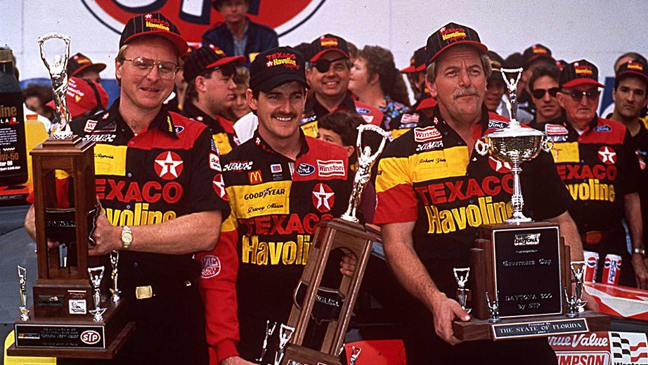 Robert Yates honored by the sport he loved | NASCAR.com