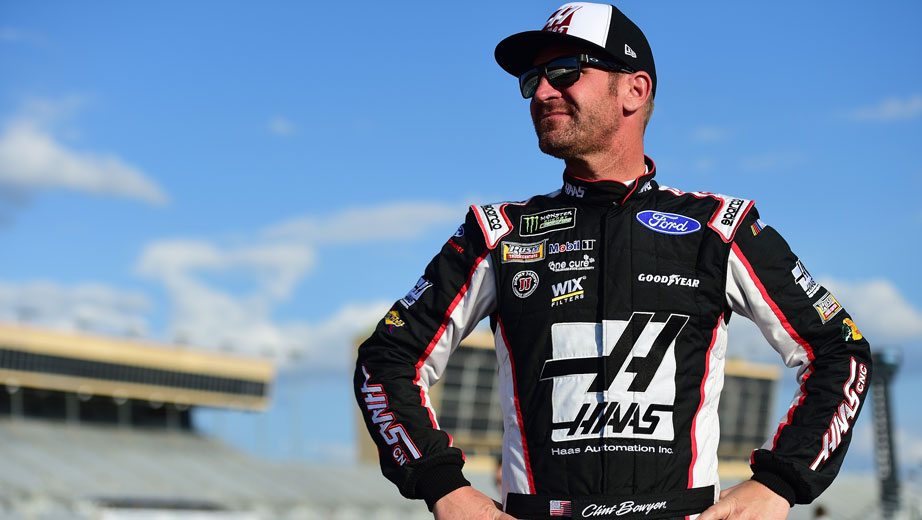 Bowyer hopeful to hoist first trophy in six seasons | NASCAR.com