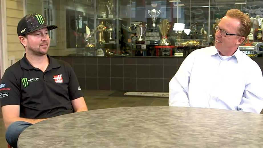 Ricky Craven, Kurt Busch relive iconic Darlington race | NASCAR.com