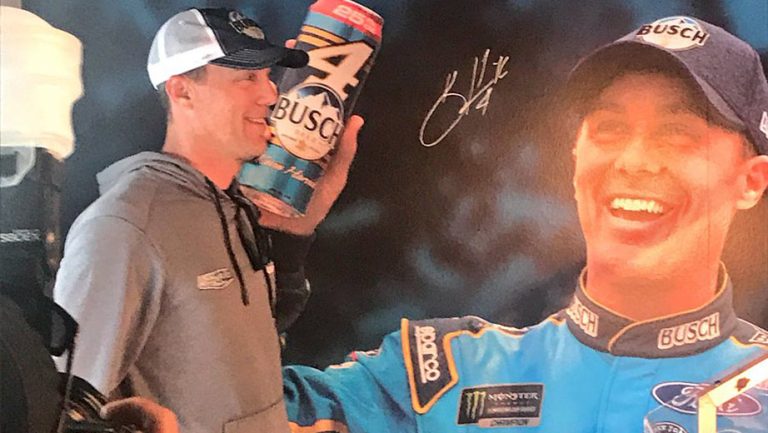 Kevin Harvick ready to assert intermediate-track strength | NASCAR.com