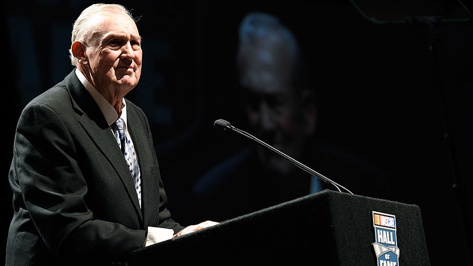 Tom Higgins, longtime NASCAR journalist, dies at 80 | NASCAR.com