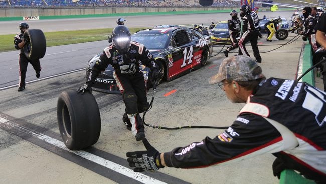 Stewart-Haas Racing changes pit crews for New Hampshire | NASCAR.com