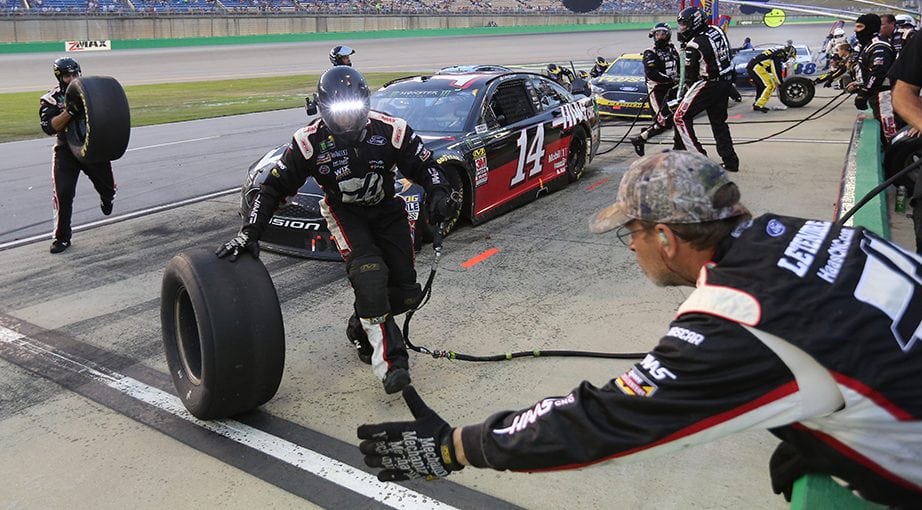Stewart-Haas Racing changes pit crews for New Hampshire | NASCAR.com