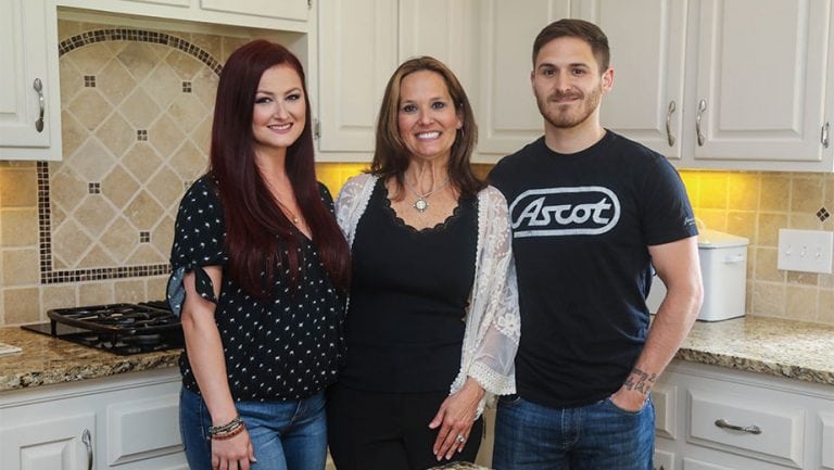 Longform: The days of Davey Allison | NASCAR.com