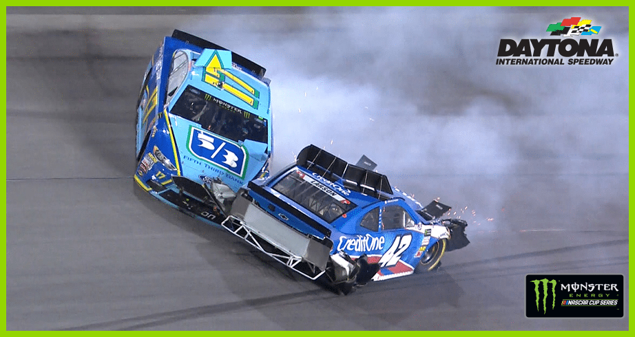 Heavy damage after Larson, Stenhouse Jr. collide | NASCAR.com