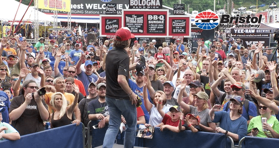 Ryan Blaney, Ricky Stenhouse Jr., Ty Dillon on Trackside Live | NASCAR.com