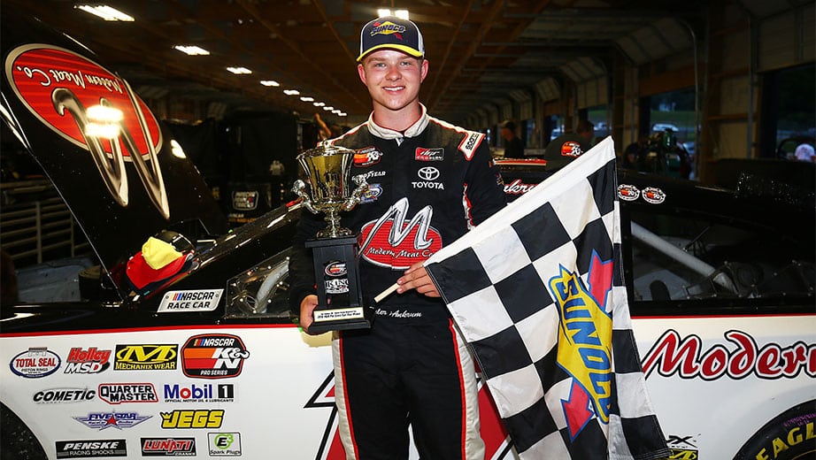 Breaking down the K&N East, West title fields | NASCAR.com