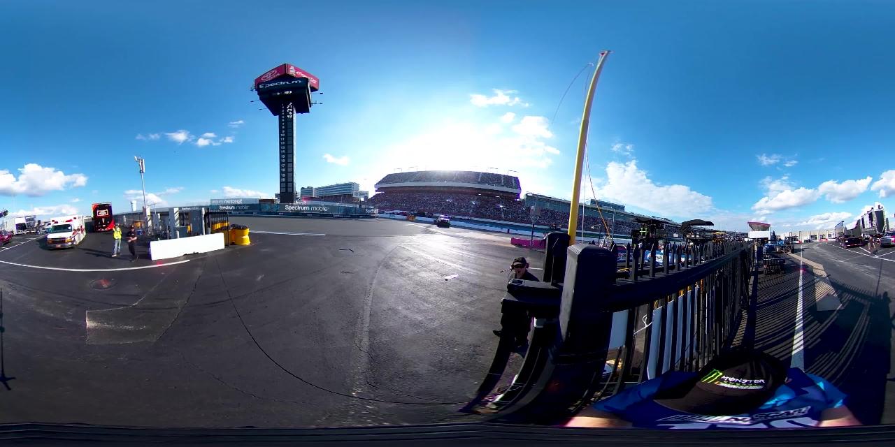 Turn 1 Wreck Clean Up 360 | Official Site Of NASCAR