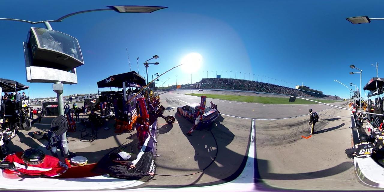360 Hamlin Pit Stop | Official Site Of NASCAR