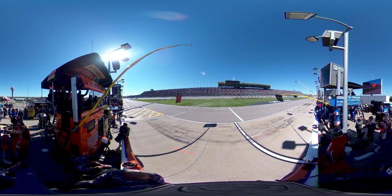 Kansas 360 Race Start | Official Site Of NASCAR