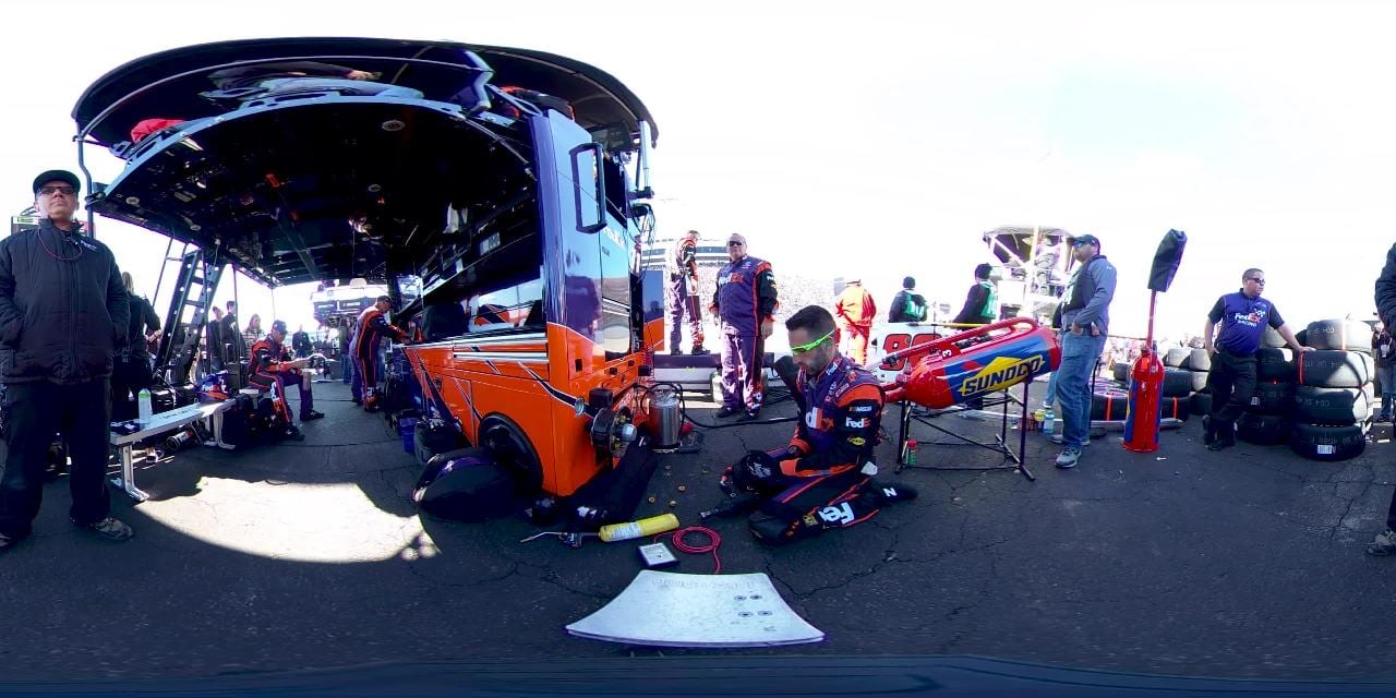 Martinsville Lug Nut Practice 360 - Official Site Of NASCAR