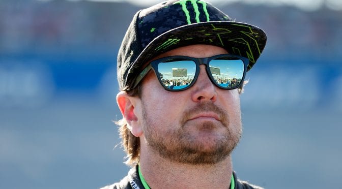 Kurt Busch dominates Talladega but runs out of fuel | NASCAR.com